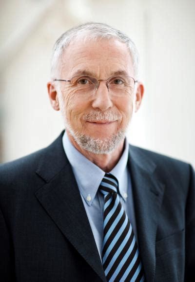 Lars E O Svensson Nber