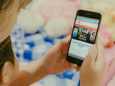 Film Keluaran Disney Hotstar Kini Dapat Dinikmati Pakai Telkomsel