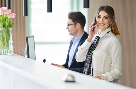 Front Desk Receptionist Entry Level At Jeremiah Jobe Blog
