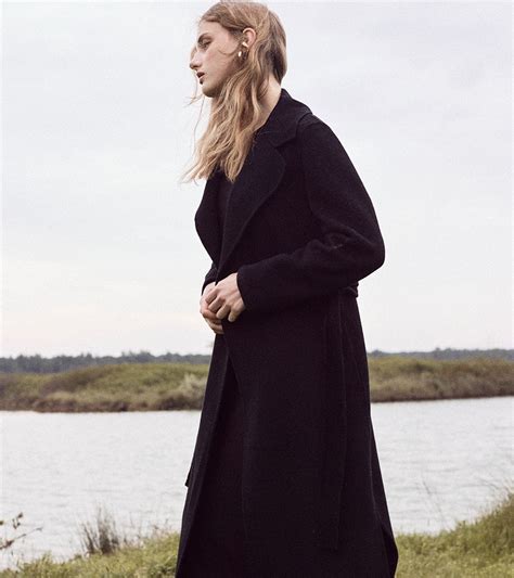 Seventy Online Boutique® | Abbigliamento elegante e di classe