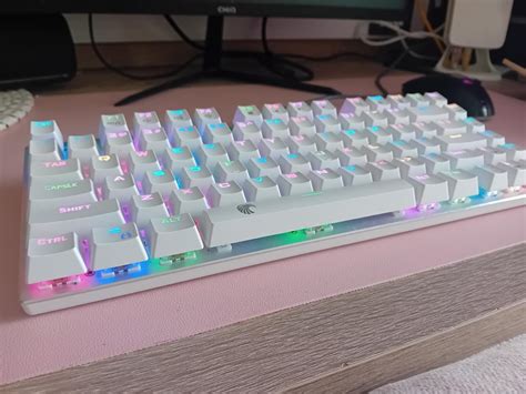 Hi This Is My First Cool Keyboard And It Sounds Amazing But I