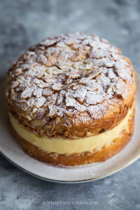 Bee Sting Cake Bienenstich