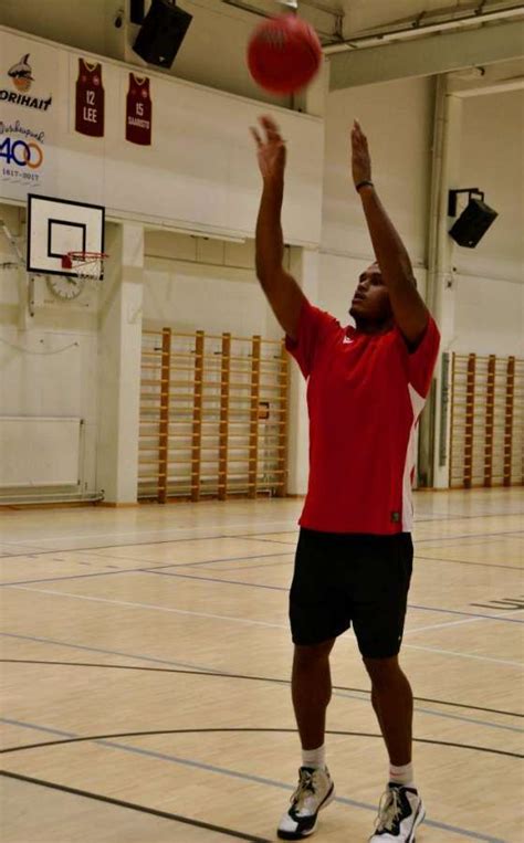 Kai Mitchell Tekee Kaiken Voiton Eteen Uudenkaupunginsanomat