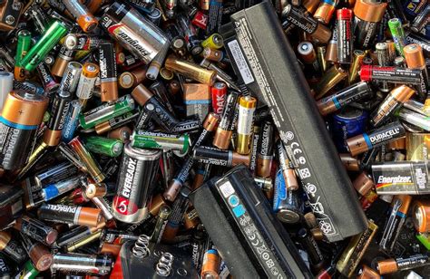 Trash Talk How To Safely Dispose Of Recycle And Reuse Dead Batteries