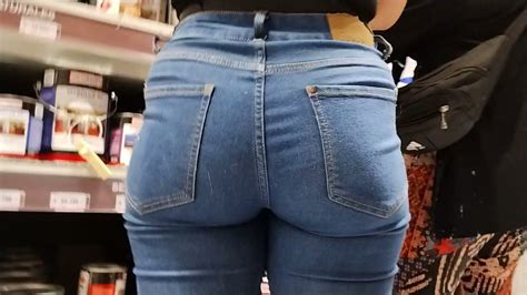 Sexy Girl With Tight Jeans Beautiful Shapely Ass Oc Tight Jeans Forum