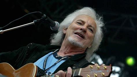 À 94 ans, le chanteur Hugues Aufray s’est marié pour la seconde fois