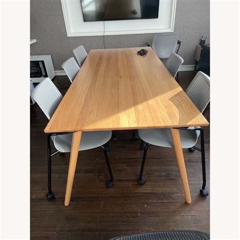 Article Mid Century Modern Seno Oak Table Aptdeco