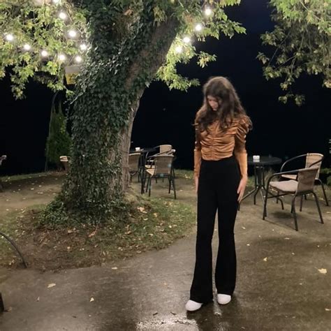 Of1a Sofiadancea • Threads Say More