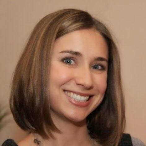 Not Much To See But I Jerk To Her Old Science Teacher Scrolller