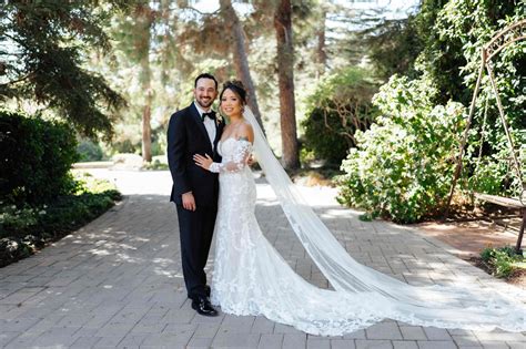 Sofia Bella Bridal Wedding Dress Save 66 Stillwhite