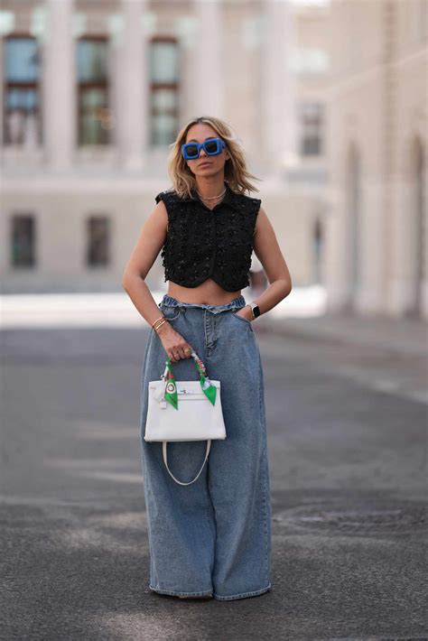 11 Wide Leg Jeans Outfits To Try Asap