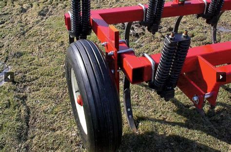 Elite Ag Chisel Plow Brillion