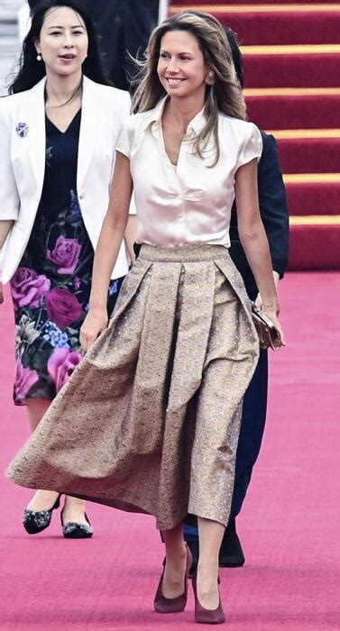 Asma Al Assad è Diventata Persona Non Gradita In Gb Notizie Ansait
