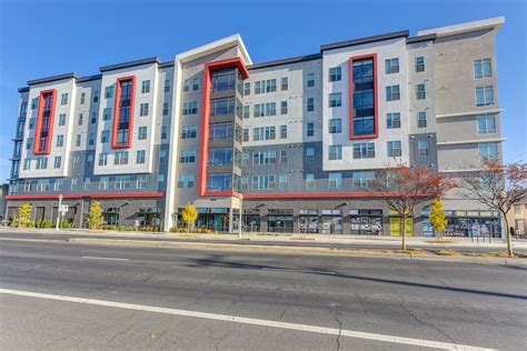 Itzko Glass And Metal Inc National Glass Association