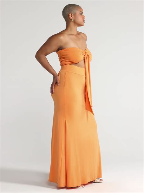 Plus Size Strapless Tie Front Top Fashion To Figure