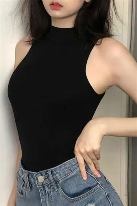 28 Best Black Bodysuits You Need As A Basic Black Tank Tops Outfit
