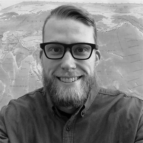 Author Bios — 52 Things You Should Know About Geocomputing