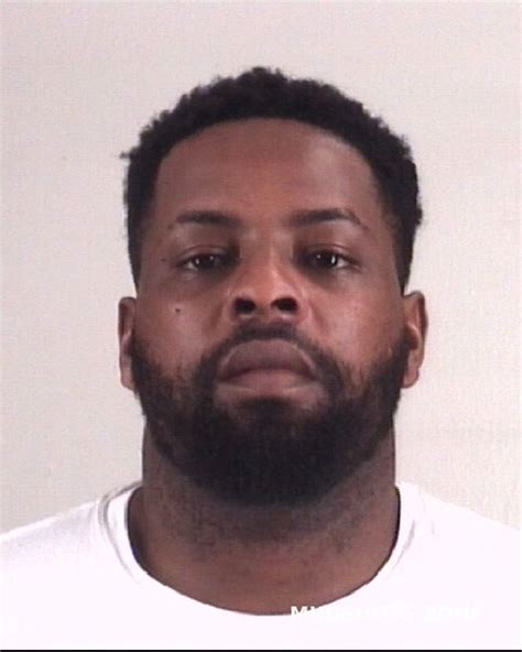 Mcdade Shaquell 11 04 2024 Tarrant County Mugshots Zone