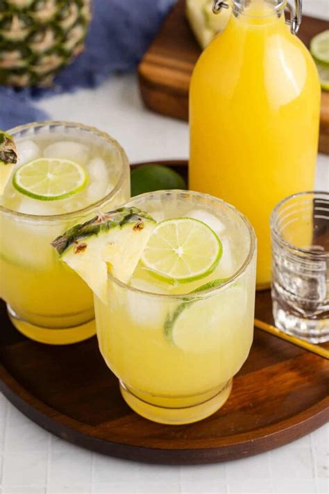 Pineapple Rum Cocktail Foodtalk