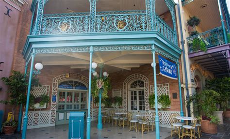 Royal Street Veranda Disneyland 4 Ever