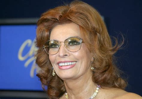 Sophia Loren Elhatalmasodott A Férfi Kollégáin Origo