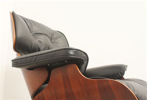 Lounge Chair And Ottoman By Charles And Ray Eames 1960s For Sale At