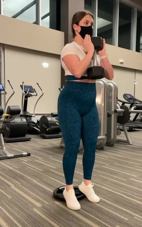 Nicely Built PAWG Part 4 Spandex Leggings Yoga Pants Forum