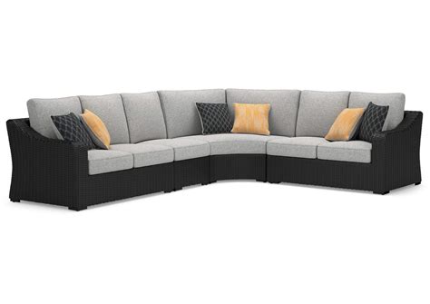 Beachcroft 4 Piece Outdoor Sectional
