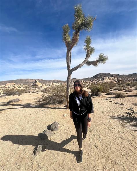 Camille Sharoni ∞ Movement And Healing Arts🪬 Camillesharoni