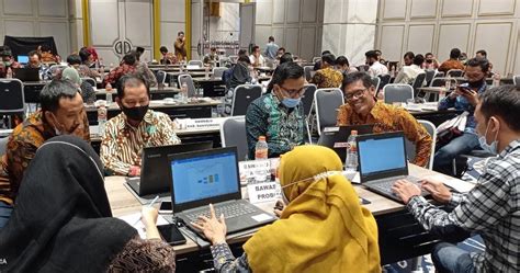 Syarat Formil Dan Materiil Laporan Pelanggaran Pemilu Alim Mustofa