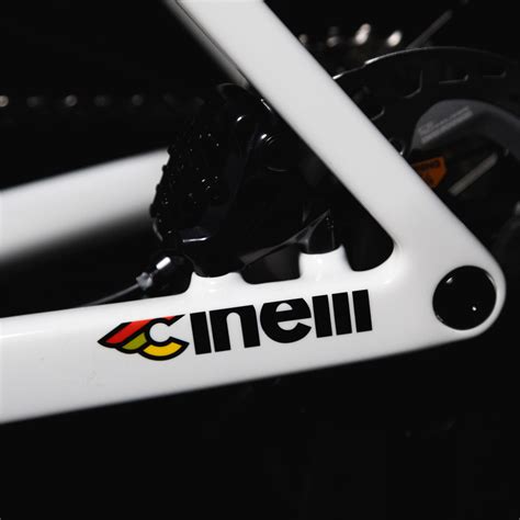 Cinelli Aeroscoop Coral White Frameset Chicken Cyclekit