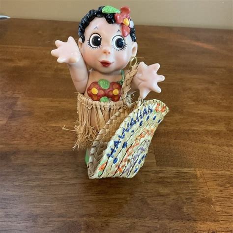 Accents 1997 Tiny Tummies Traveler Hawaiian Hulu Girl By Pat Kolesar