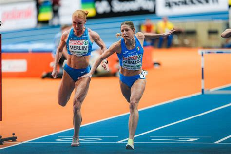 Giada Carmassi Spumeggiante Record Italiano Sbrindellato Numero Superlativo Sui 100 Hs In