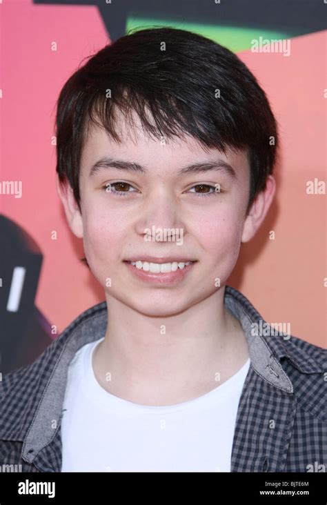 Noah Ringers Instagram Twitter And Facebook On Idcrawl