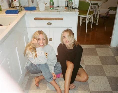 Cassie Randolphs Feet