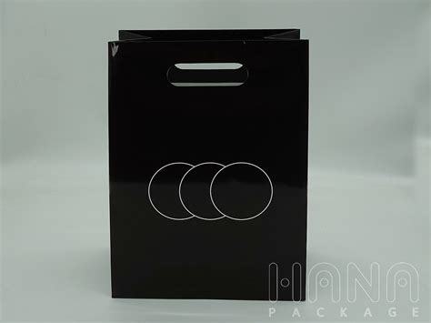 하나패키지 화려한컬러표현을 구현하는 유광쇼핑백 화려한 제품을 판매하는 악세서리쇼핑백 입니다 컬러를