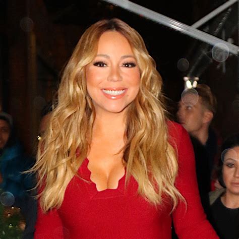 Mariah Carey Heads To Pier 1 In Red Dress For Christmas Book Event In