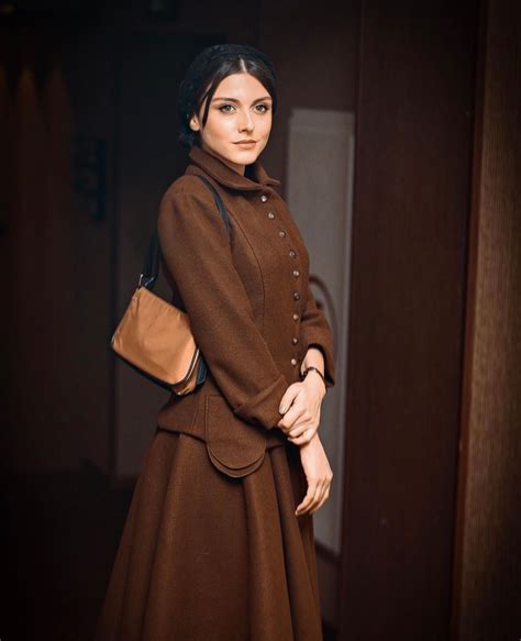 چهره واقعی سارا گرجی سریال جیران چه شکلی است ؟ بازیگر ۳۶۰