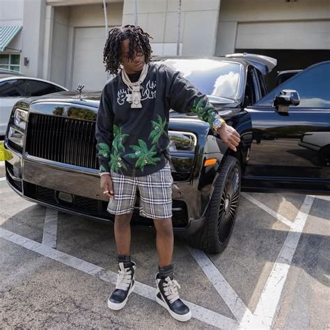 Hayfron Hayfron • Threads Say More