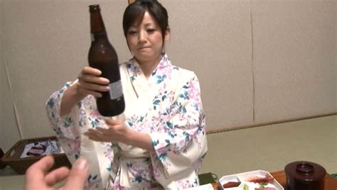 不倫温泉旅行 小森愛 アダルト動画 ソクミル