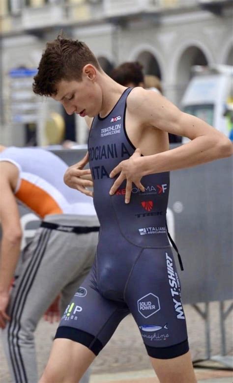 Singlet Bulges Giant Bulge