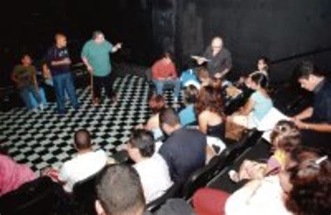 Dickens Estilo Panamá La Prensa Panamá