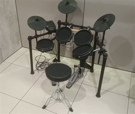 Preloved Alesis Nitro Drum Module Hobbies And Toys Music And Media Musical Instruments On Carousell