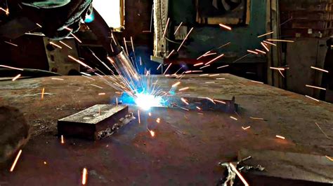 Watch A Co2 Welding Process Asmr Job Vlog How To Weld Co2 Youtube