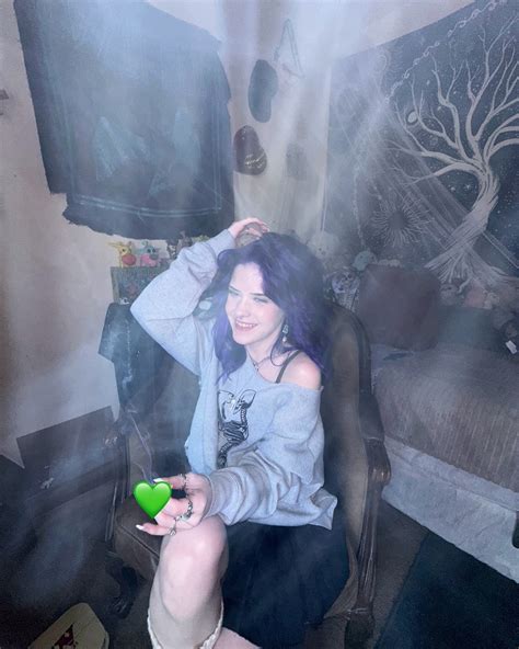 Madison Gray What An Odd Thing To Say 🫠 Linktree In Bio Instagram