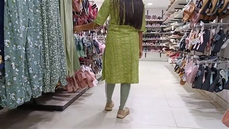 Step Step Sister Ko Jabardasti Shopping Mall Bol Kar Apne Apartment Le