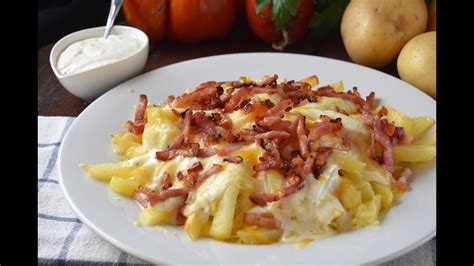 Patatas Fritas Con Bacon Y Queso Al Estilo De Foster´s Hollywood Youtube