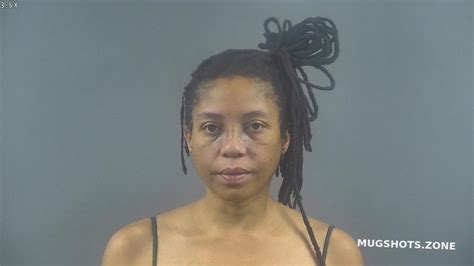 Ray Candace Lazora 09 21 2023 Warren County Mugshots Zone