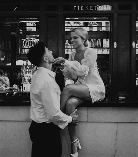 Pin By Katelyn Guinn On Katelyn And Quinn 21124 Engagement Shoot City Engagement Photos