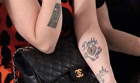 Kelly Osbourne Foot Tattoos